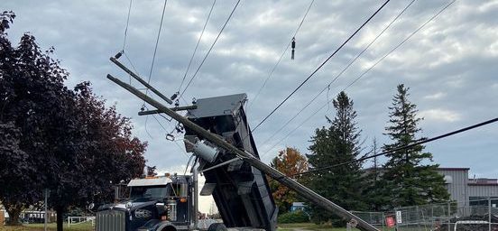 UPDATE: Power restored in south Ajax after dump truck collides with ...