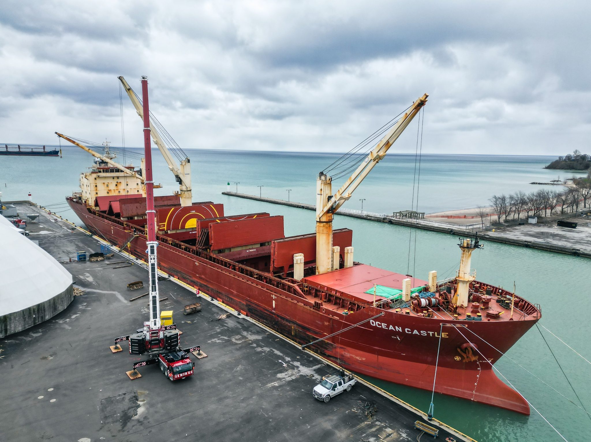 First international ship of season departs Port of Oshawa for Hamilton ...